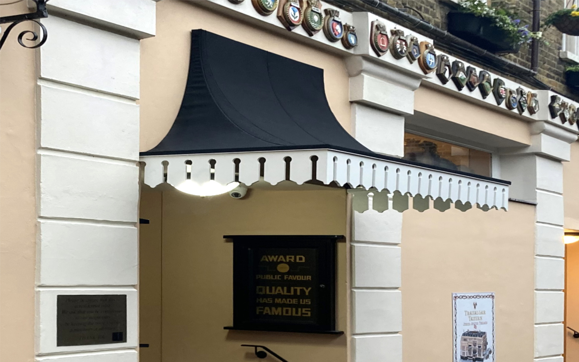 Bespoke RIB® Canopy for Historic Greenwich Pub | Morco Blinds